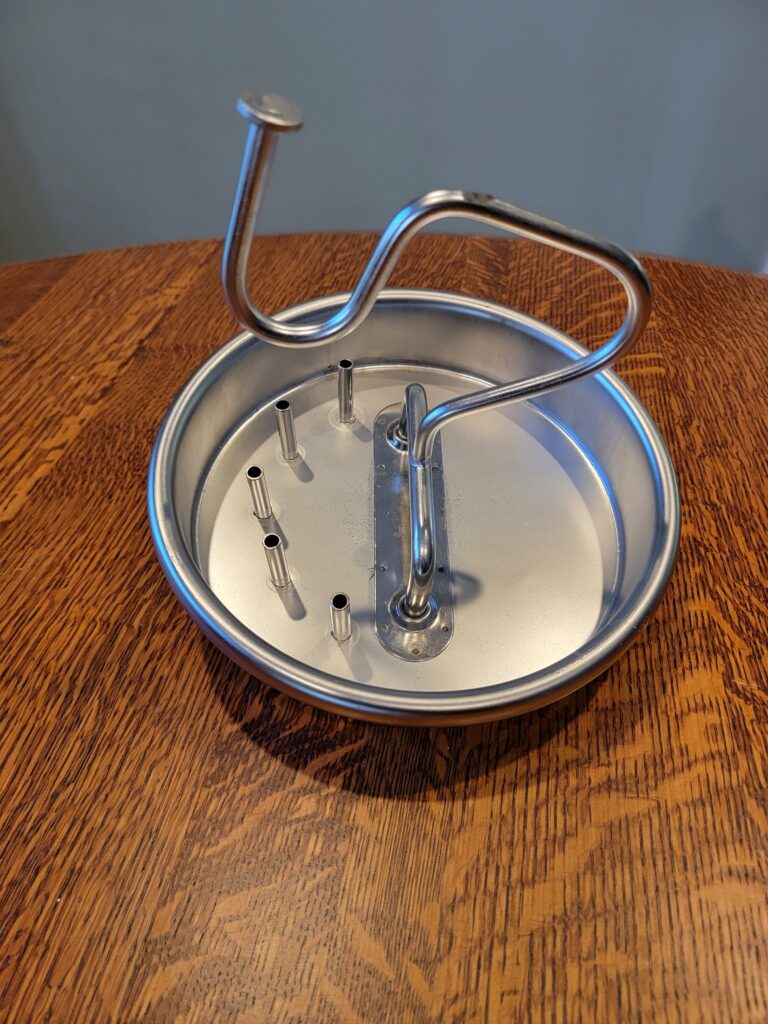 Replacement Lid for Stainless Steel Buckets - EZ Animal Products